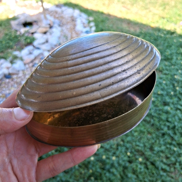 Accents | Vintage Brass Scallop Shell Clam Hinged Trinket Box | Poshmark